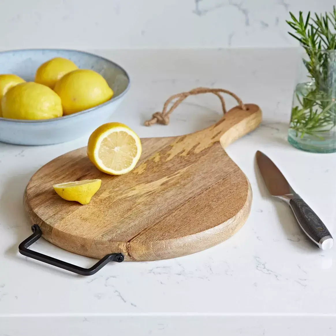 Rustic Mango Wood Round Chopping Board | Rustic Kitchen Style ...